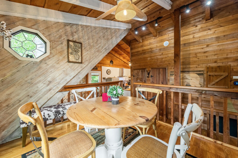 Secret Box Cabin - Blue Ridge - Secret Box Cabins