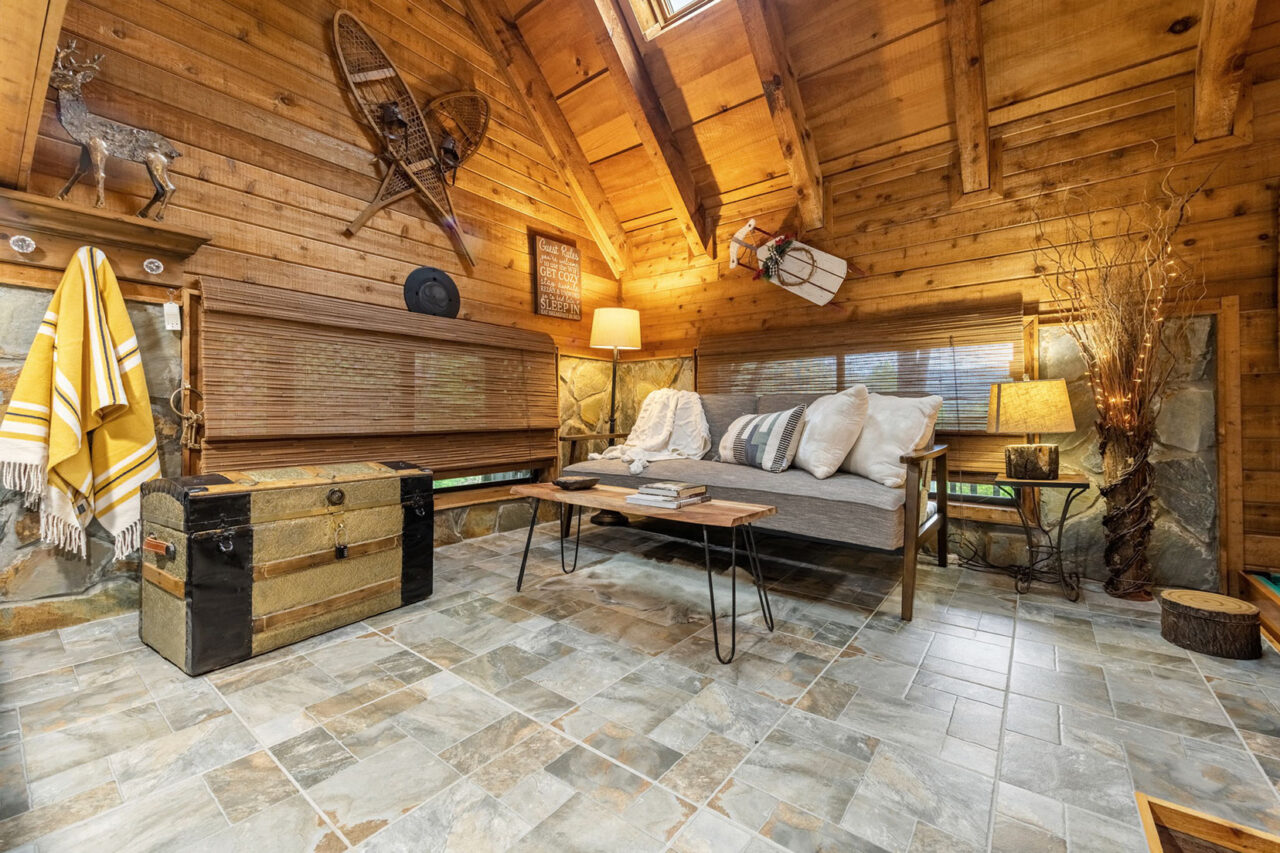 Secret Box Cabin - Blue Ridge - Secret Box Cabins