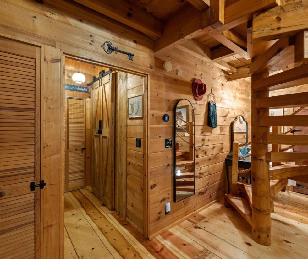 Secret Box Cabin - Clayton - Secret Box Cabins